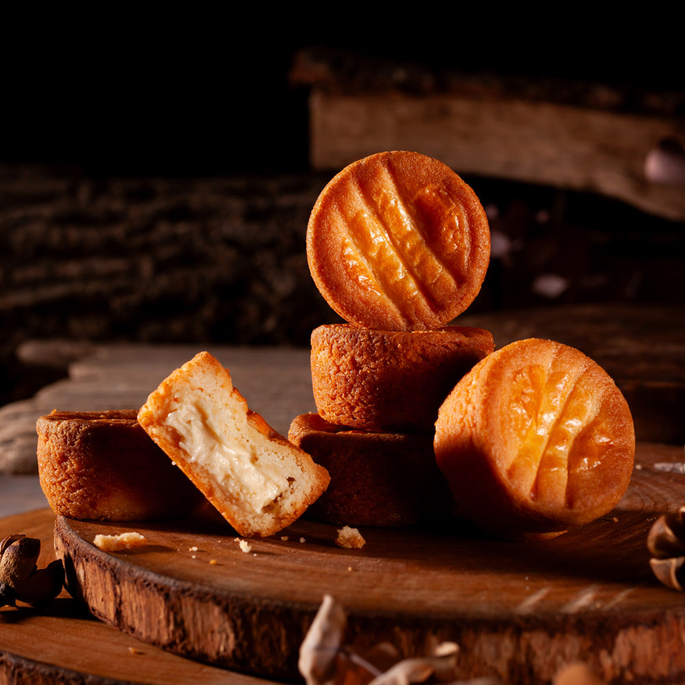 チーズ菓子専門店 「CHEESE CAVARY TOKYO」 チーズガレット10個 – AOYAMA GIFT SALON